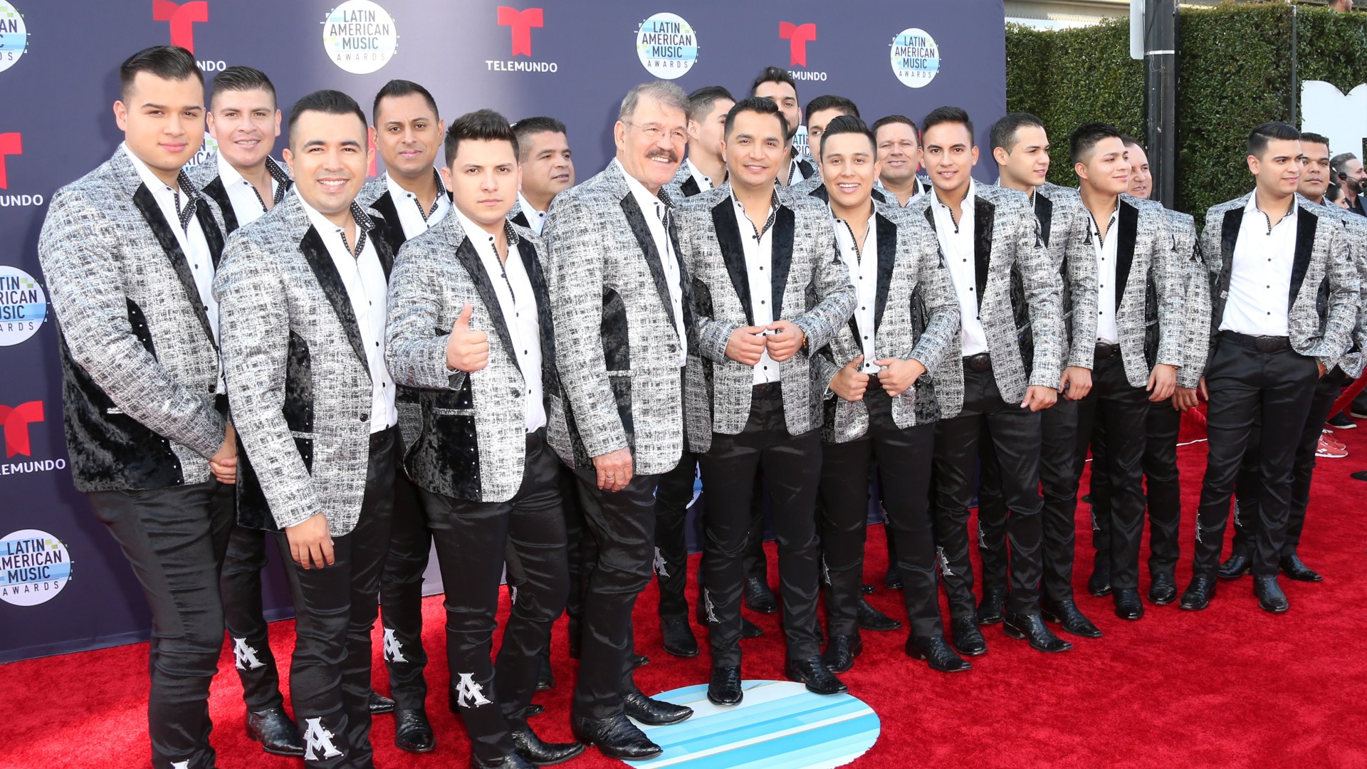 ¡Descubre cuánto cobra la Original Banda El Limón! Obtén información ...